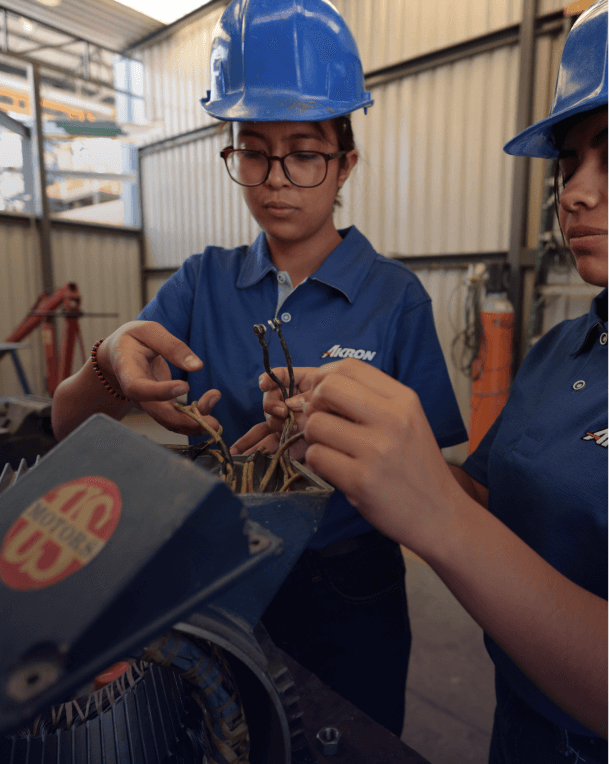 Quiénes somos | AKRON® : Impulsando el Futuro